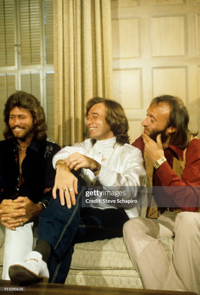 Bee Gees - Alone - Golden Oldies Hits