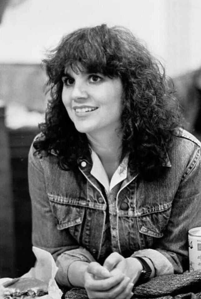Linda Ronstadt - Faithless Love (Live in Atlanta, 1977) - Golden Oldies ...